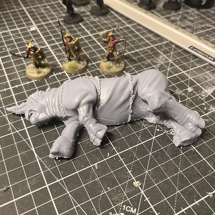 3D Printable Fallen Beast - STL File by JSCreativeSE