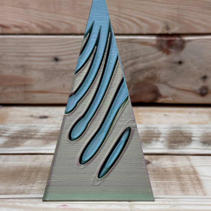 3D Printable Pyramid Pass Through illusion by ENIQUE3D