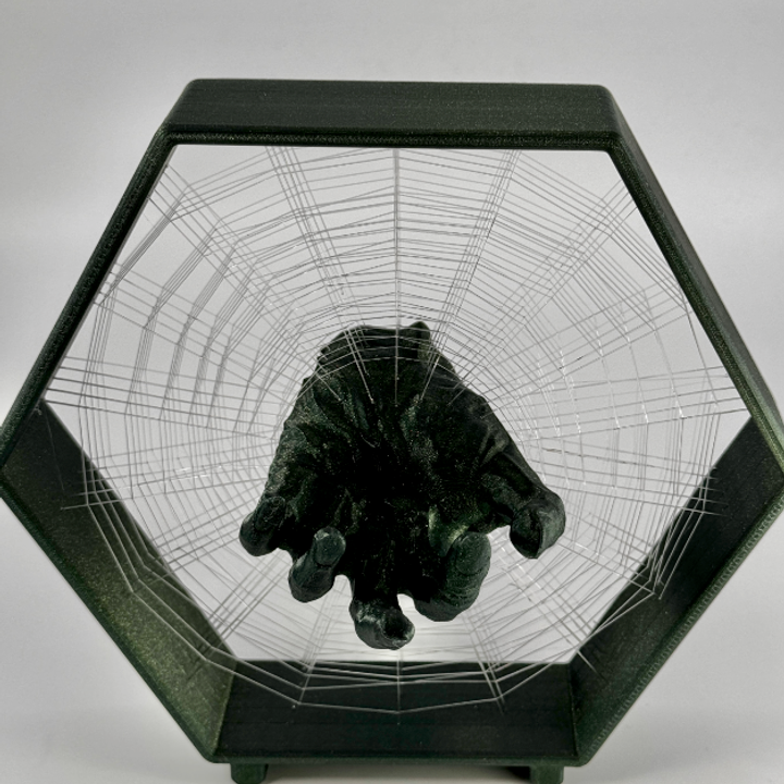 3D Printable Monster hand with Spider in cobweb string art by ENIQUE3D