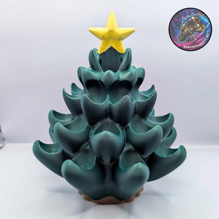 3D Printable Christmas Tree Dice Tower Holder by Kirsten M