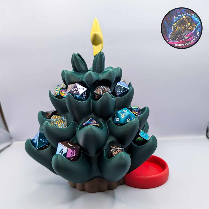 3D Printable Christmas Tree Dice Tower Holder by Kirsten M