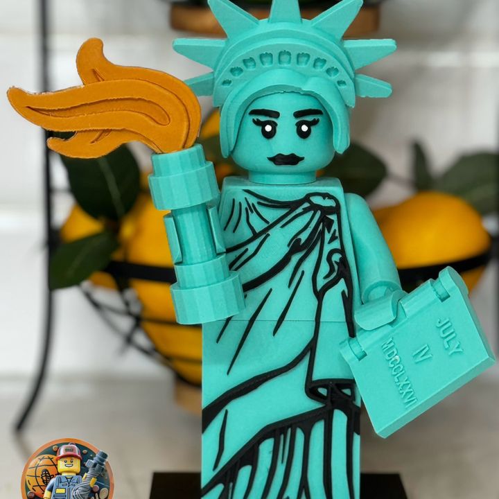 3D Printable Statue of Liberty Brick by Walter's World 3D