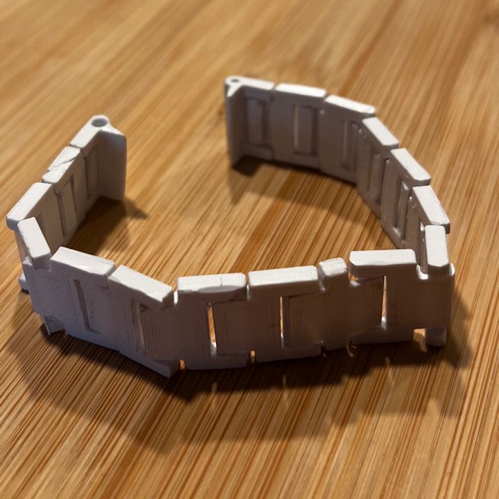 3D Printable Casio GA2100 Watch Bracelet by Oxford Bayley