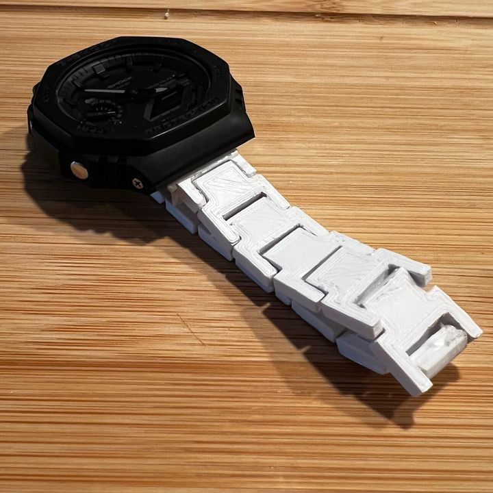 3D Printable Casio GA2100 Watch Bracelet by Oxford Bayley