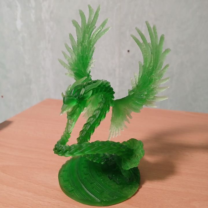 3D Printable Inevitable Couatl by Flea Market