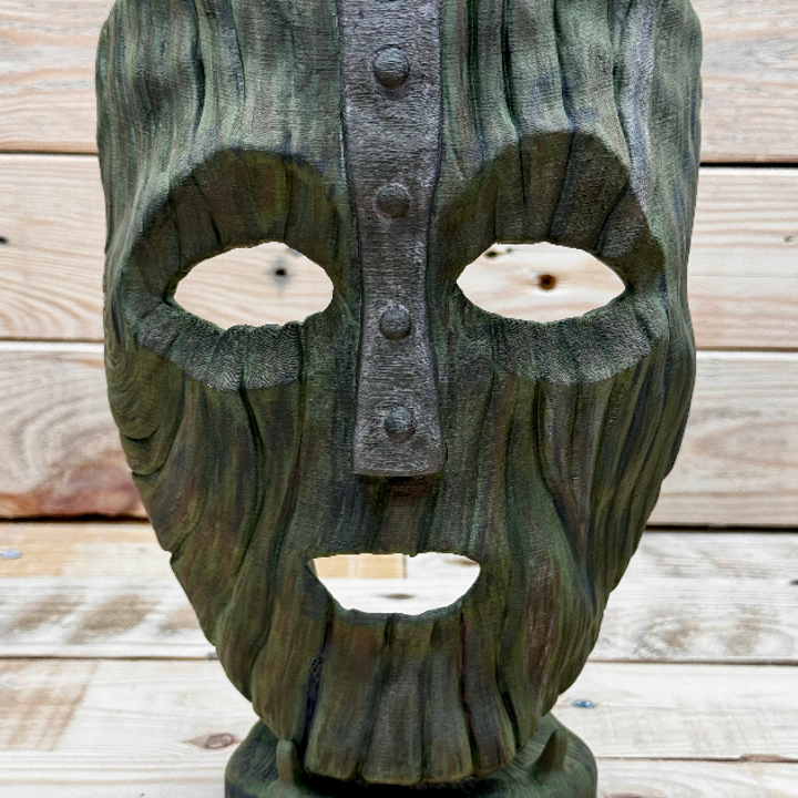 3D Printable Loki Mask (with stand) by ENIQUE3D