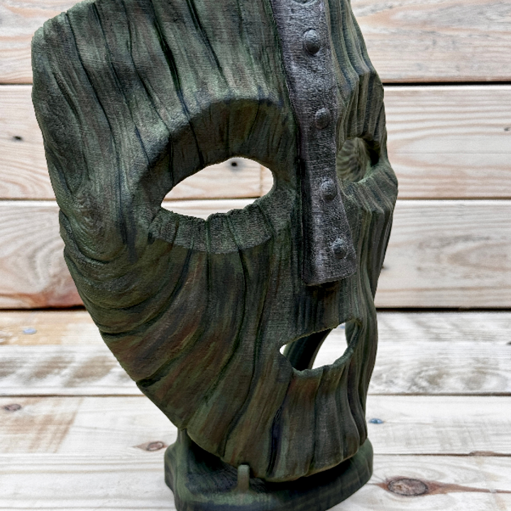 3D Printable Loki Mask (with stand) by ENIQUE3D