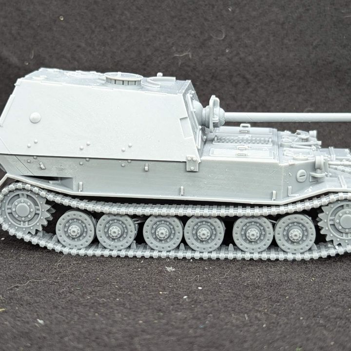 3D Printable STL PACK - 14 TIGER Family Tanks of WW2 + 3 Tankmen (scale ...