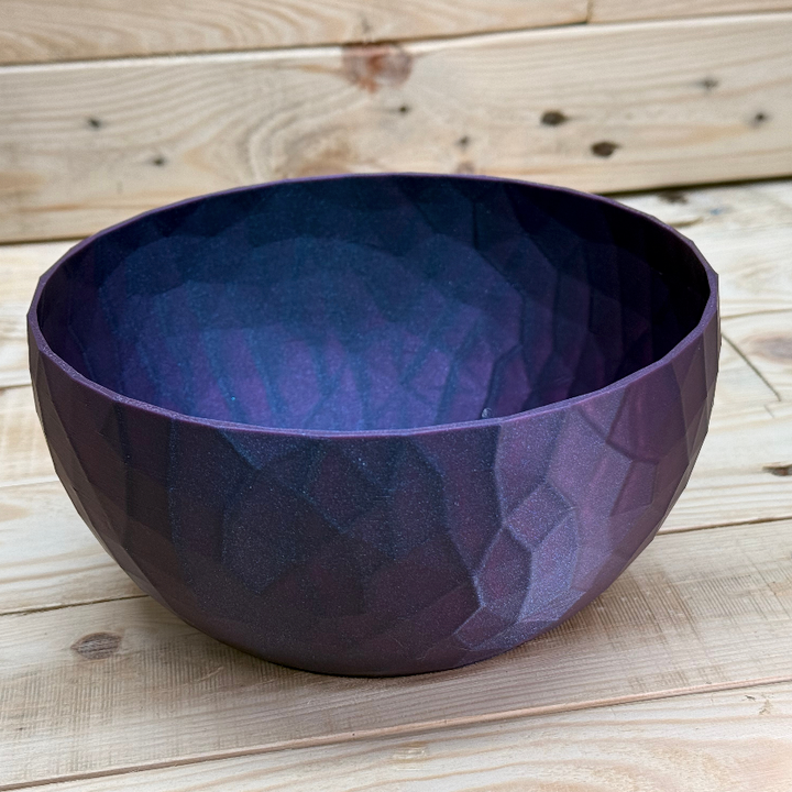 3D Printable Low Poly Bowls (2 sizes) by ENIQUE3D