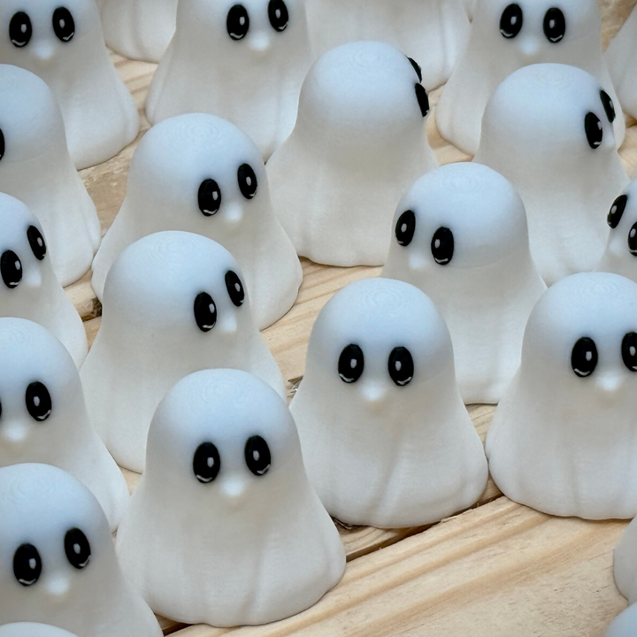 3D Printable Mini Ghosts by ENIQUE3D