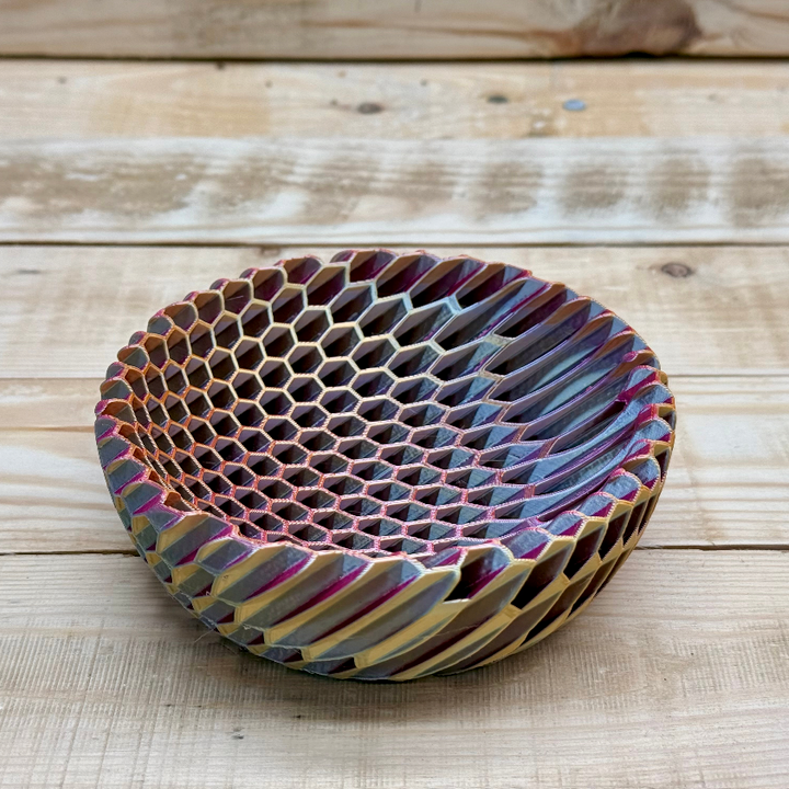 3D Printable Hexagon Cut Out Bowls (2 sizes) by ENIQUE3D