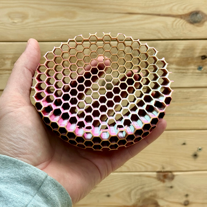 3D Printable Hexagon Cut Out Bowls (2 sizes) by ENIQUE3D