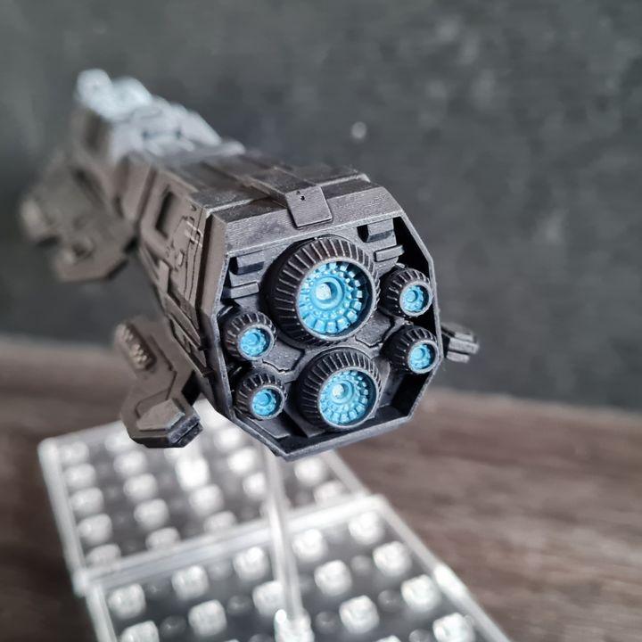 3D Printable Colossus class supercarrier by Lee McColl