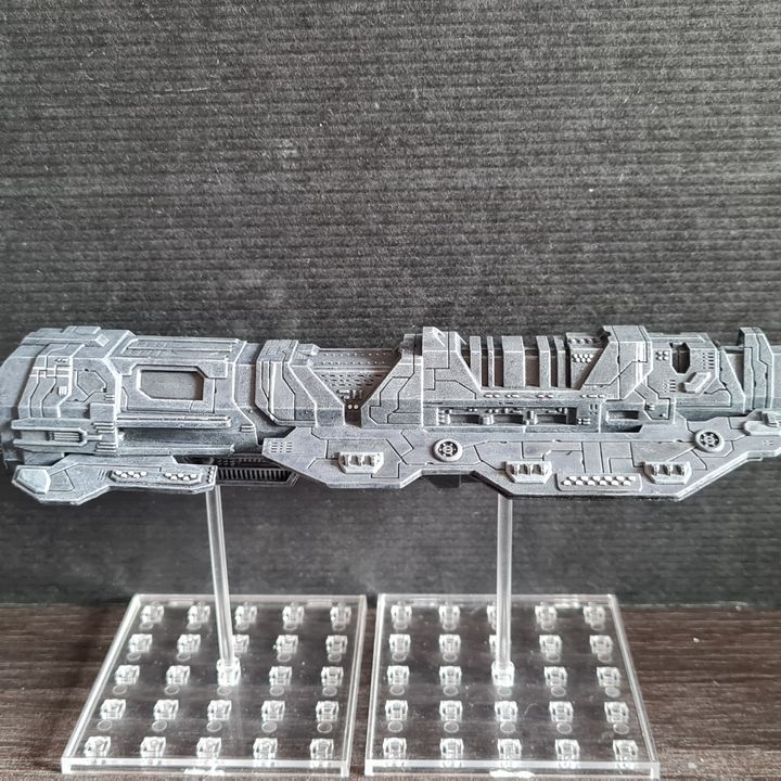 3D Printable Colossus class supercarrier by Lee McColl