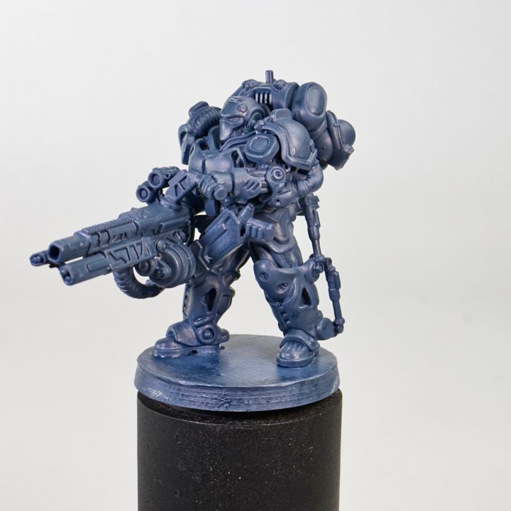 3D Printable Heavy Unit Space Aggressor by QuestWagon