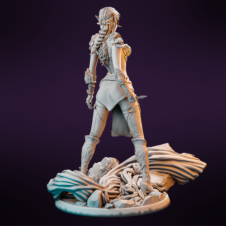3D Printable Leilah Knives Pose by Miniatures Cave
