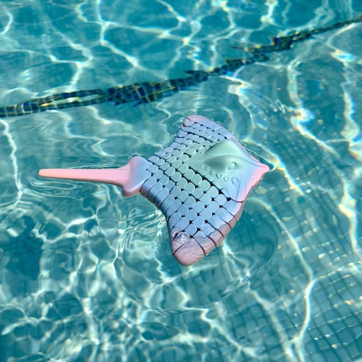 3D Printable Flexi Stingray (Manta Ray) by ArtiVIVO