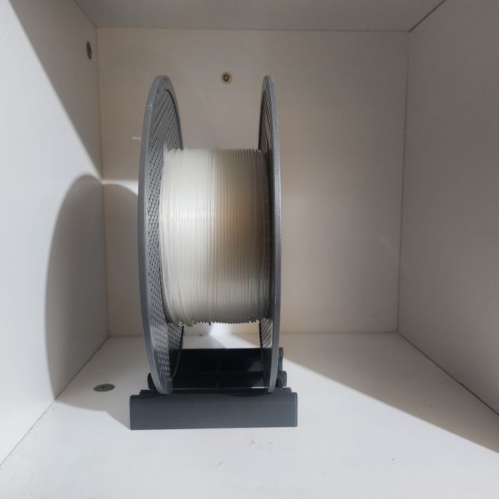 3D Printable Modular filament spool holder by Jakob Kristian Spicker
