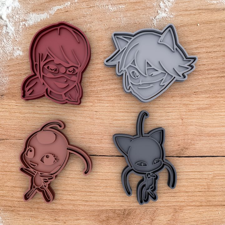 Descargar 5 Cookie cutter pack from Miraculous Ladybug de Mac Cookies