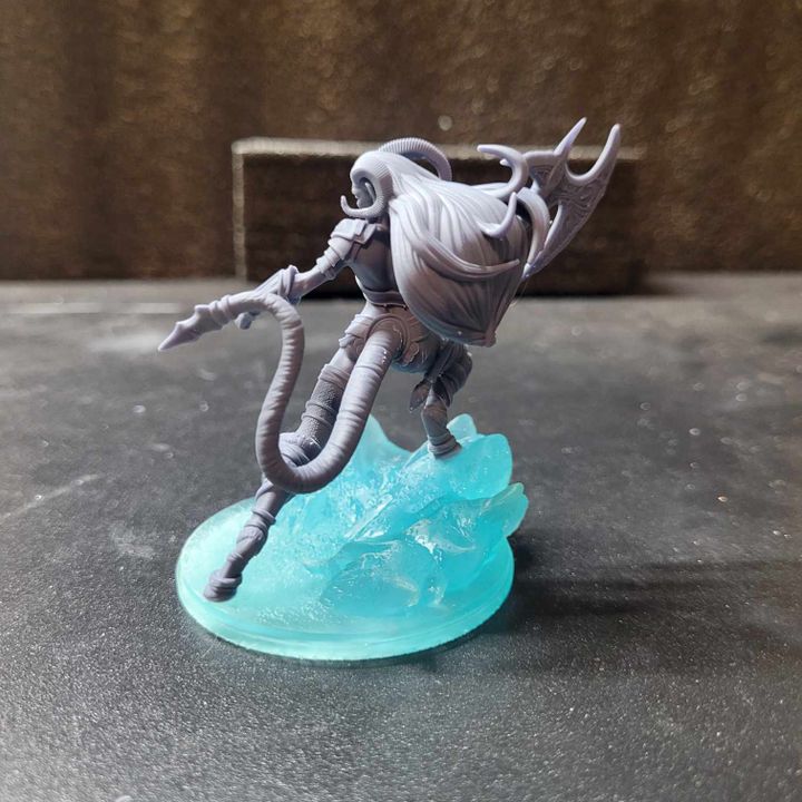 3D Printable Virelia - Tiefling Demonic Axe - Demon Tiefling Demonic ...
