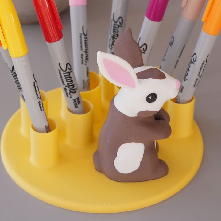 3D Printable Rabbit Sharpie holder by Philippe Barreaud