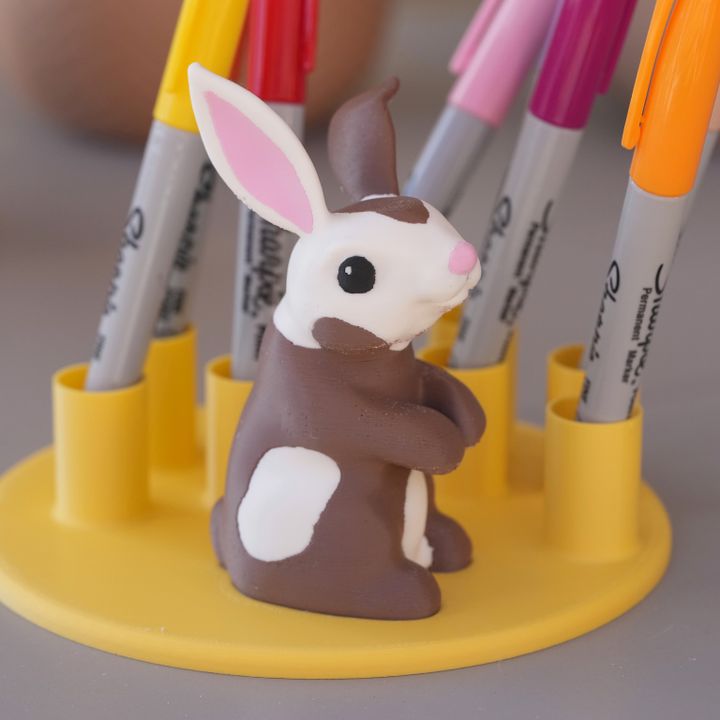 3D Printable Rabbit Sharpie holder by Philippe Barreaud