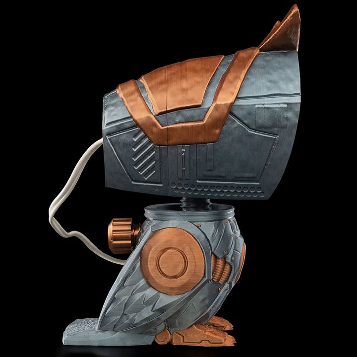 3D Printable Mecha Owl - Table Lamp by Stlflix