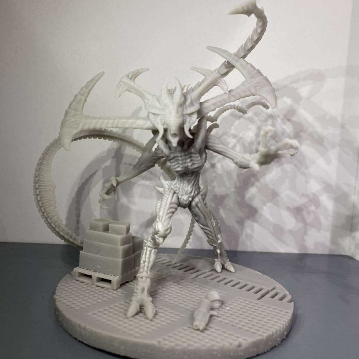 3D Printable XENO DIABLO by PAPSIKELS MINIATURES