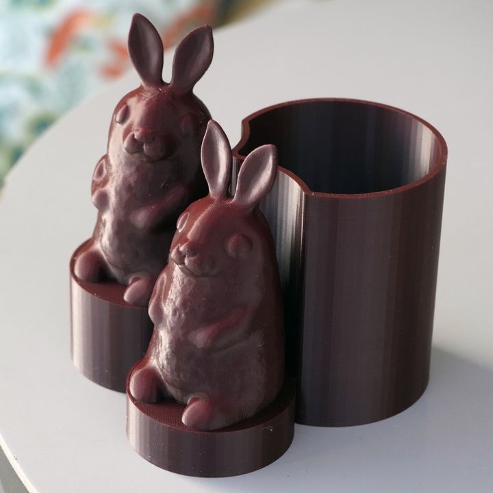 3D Printable Rabbit pen holder by Philippe Barreaud