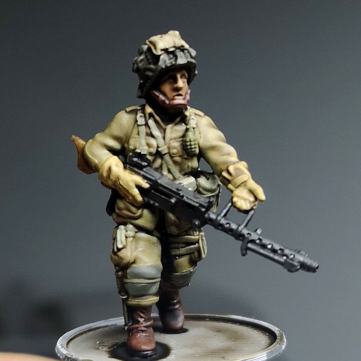 3D Printable WW2 28mm US AIRBORNE LMG TEAM 1 by Colonel Muller