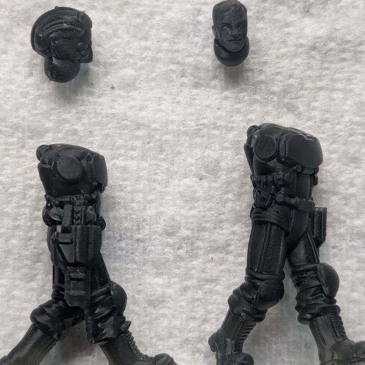 3D Printable 28mm Modular Mech Pilot On Foot by John Bear Ross