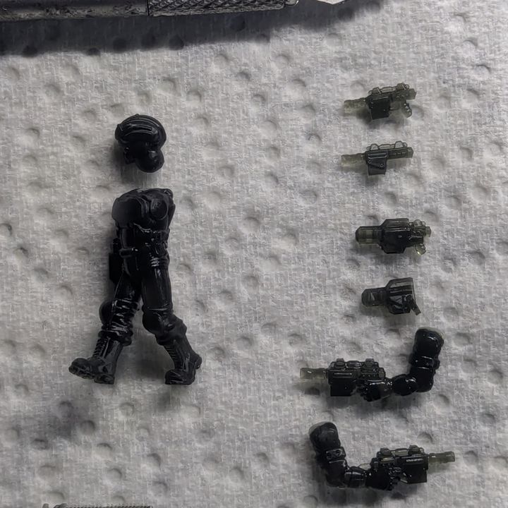 3D Printable 28mm Modular Mech Pilot On Foot by John Bear Ross