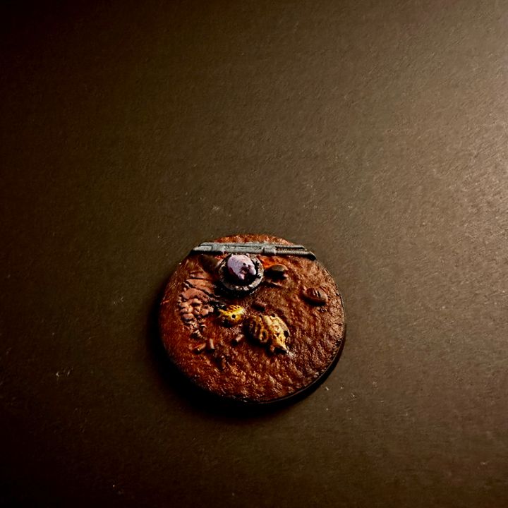 3D Printable TYRANIDS Bases and Toppers for your Miniatures by Warg'Name
