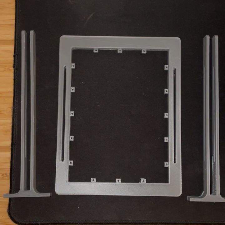 3D Printable viewfinder by Jineer Rivera