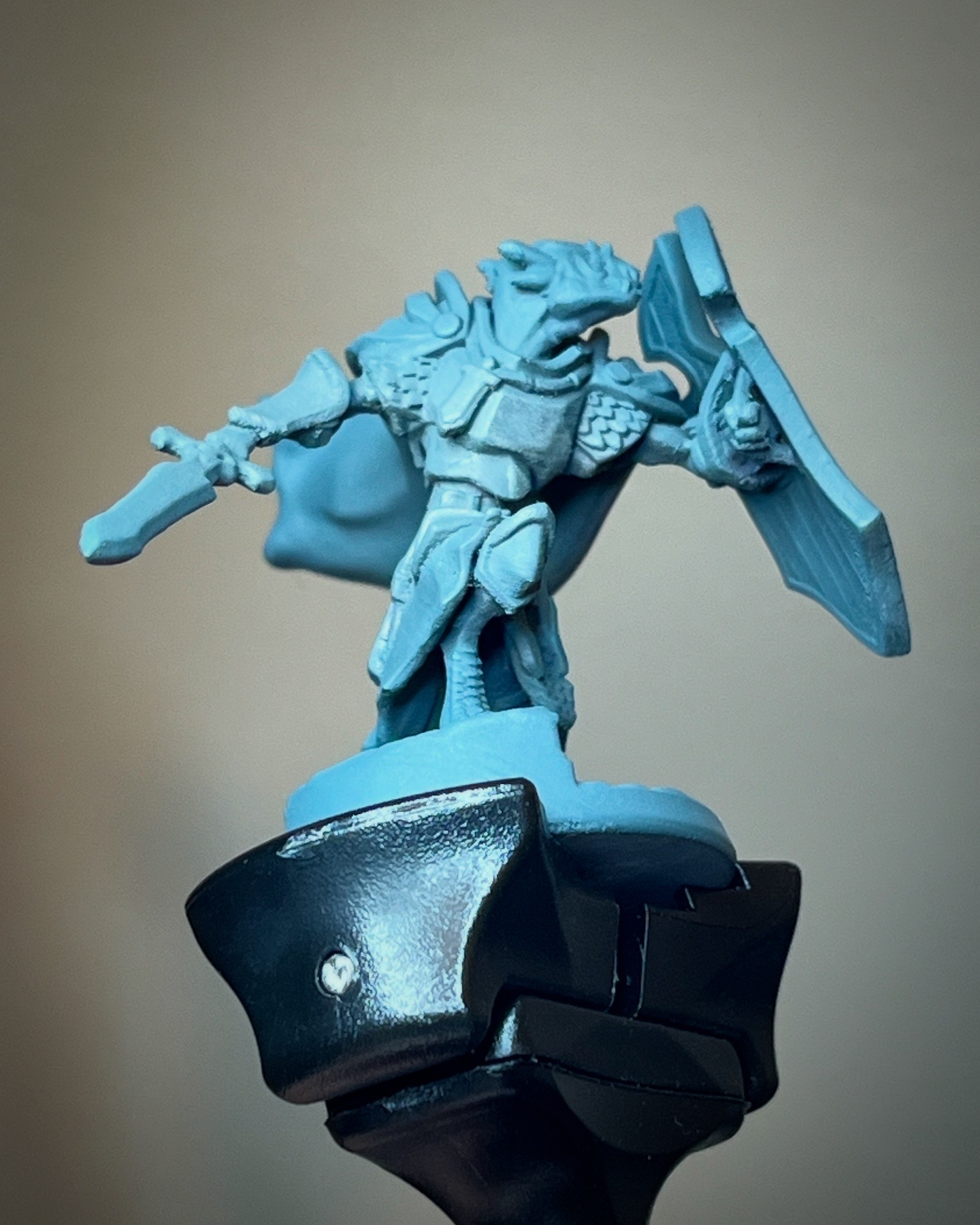 3D Printable Advanced FDM Dragon Kin Paladin Male by Arbiter Miniatures ...
