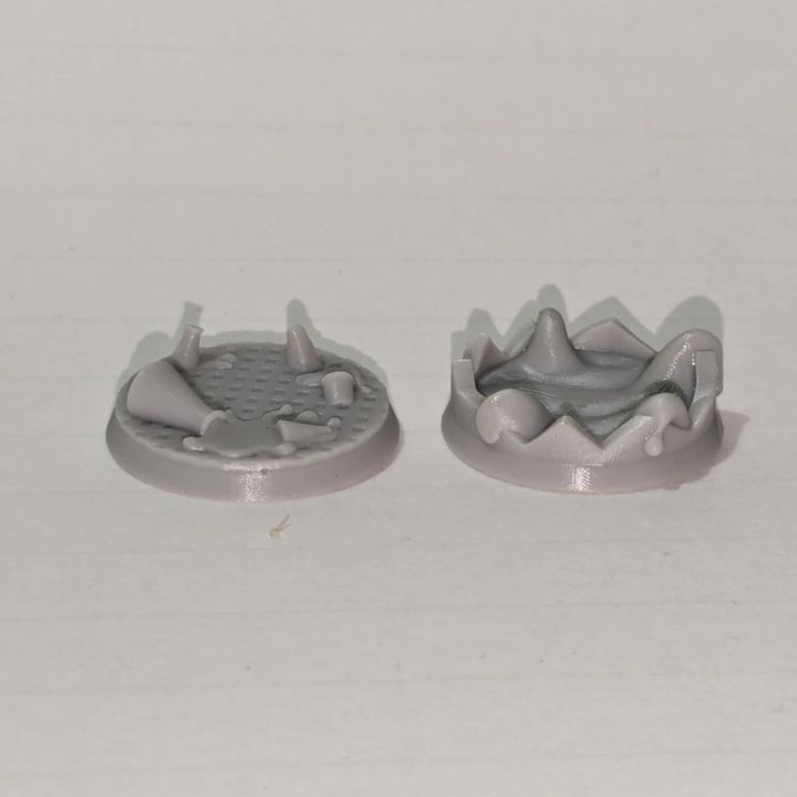 3D Printable 32mm Sci-Fi Laboratory Bases Set: Science Chemical Spill ...