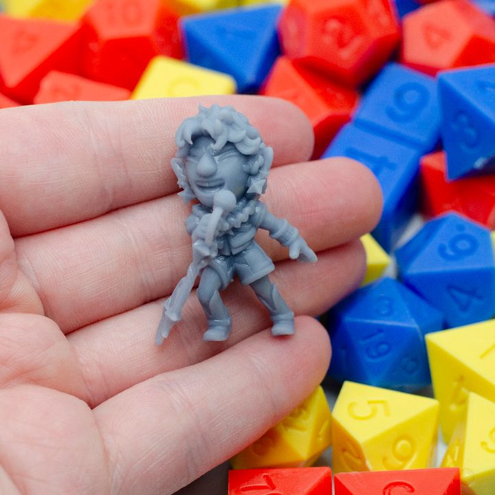 3D Printable Starblade Bard by Found Family Adventurecrafts