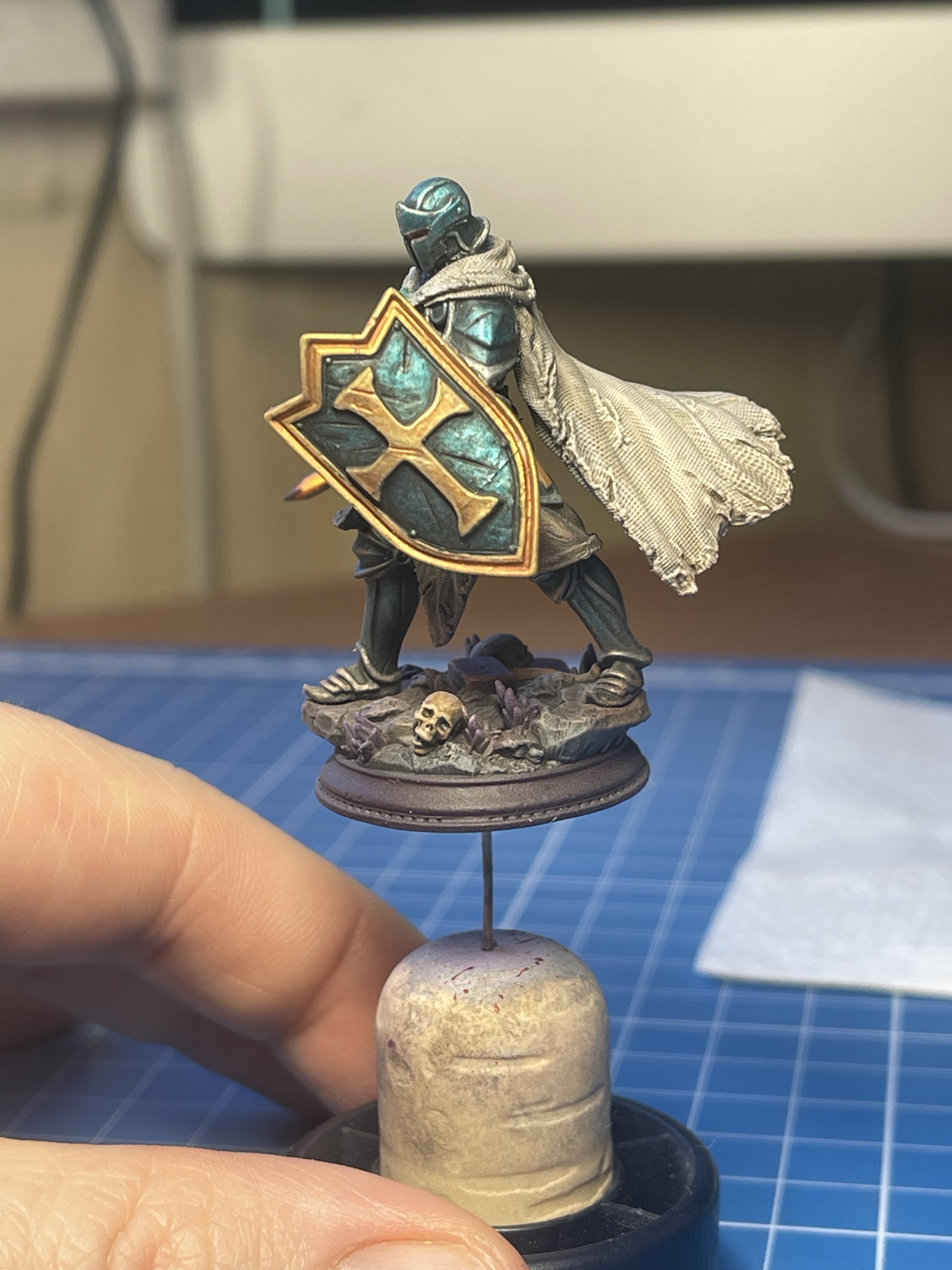 3D Printable Cursed Paladin of Vengeance - Leopold the Undying by DM Stash