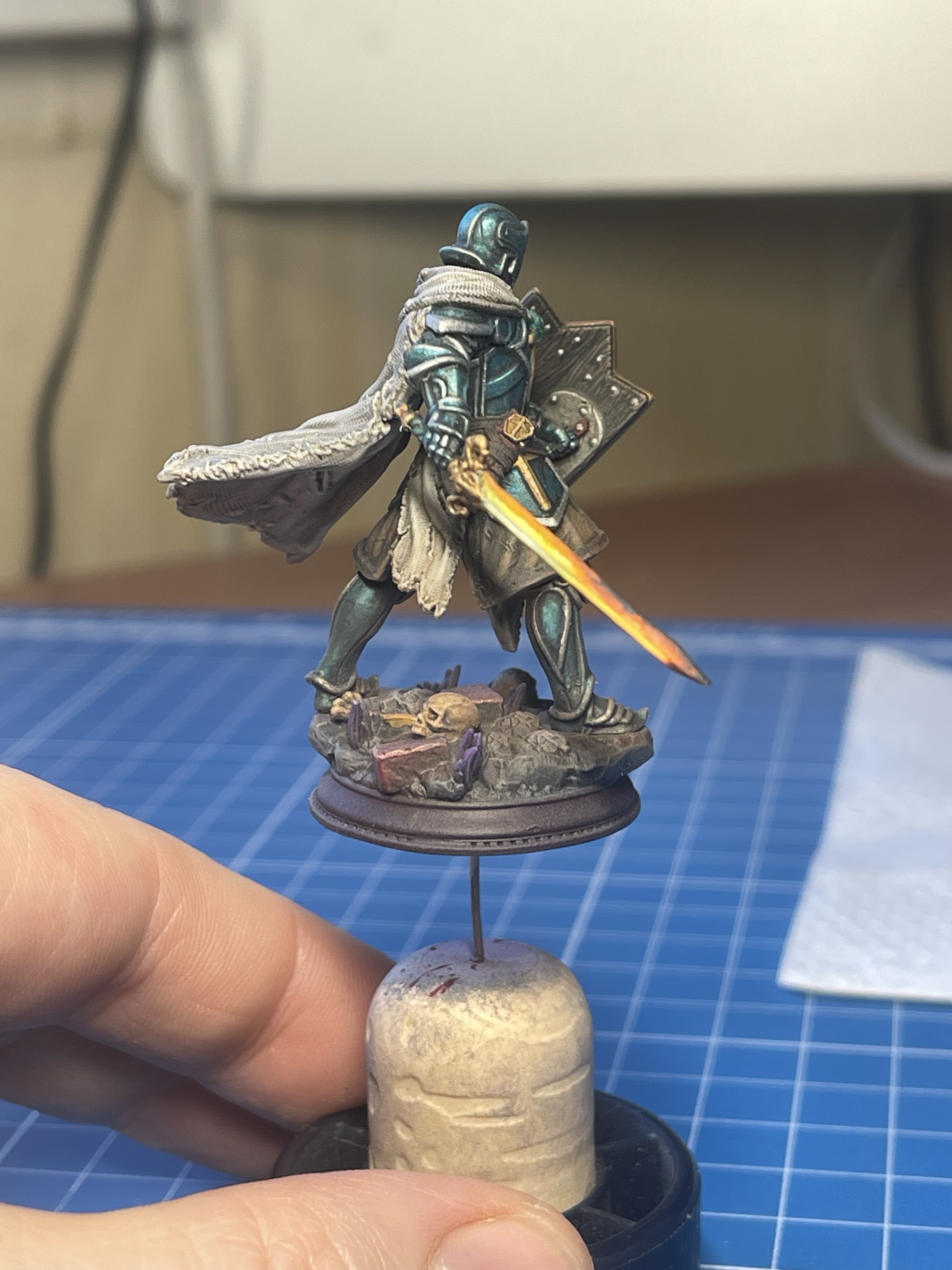 3D Printable Cursed Paladin of Vengeance - Leopold the Undying by DM Stash
