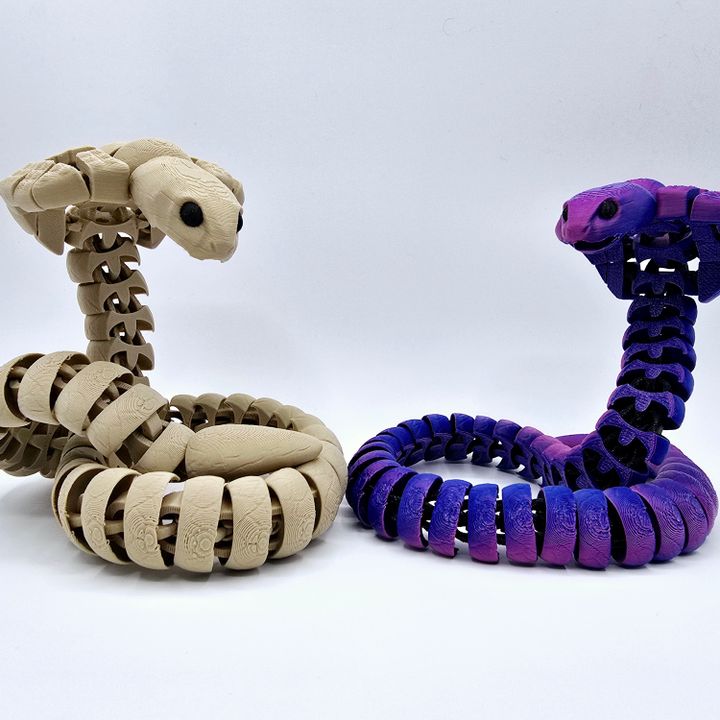 3D Printable Fully Flexi Posable Cobra by Fillifuu