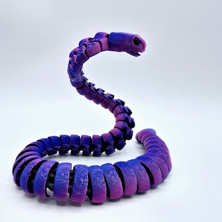 3D Printable Fully Flexi Posable Cobra by Fillifuu
