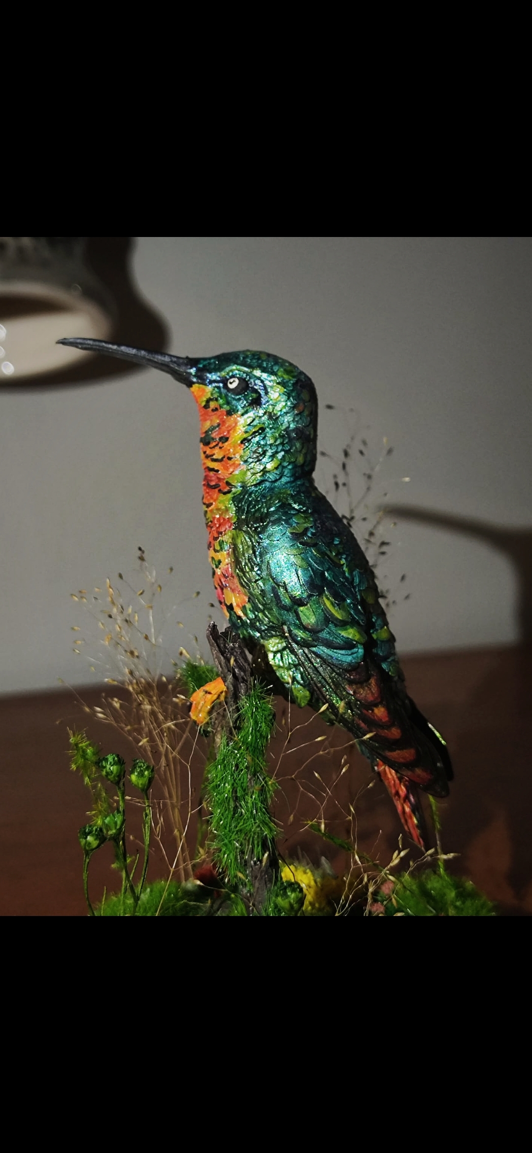 3D Printable Broad-Tailed Hummingbird Stand by Animal Den Miniatures