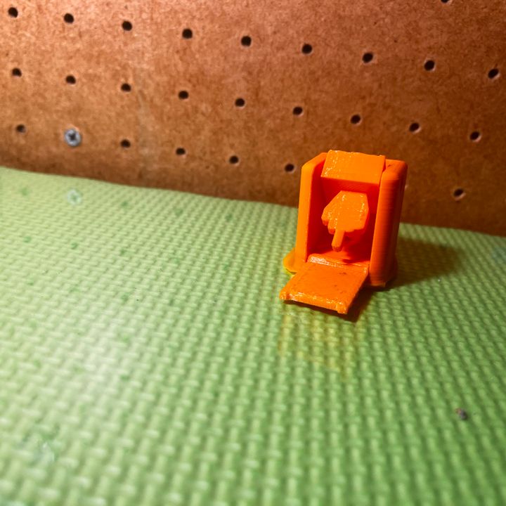 3D Printable Middle Finger Box by Elian Briceno