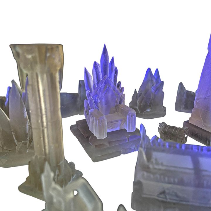 3D Printable Ice Chambers by Tiny Furniture