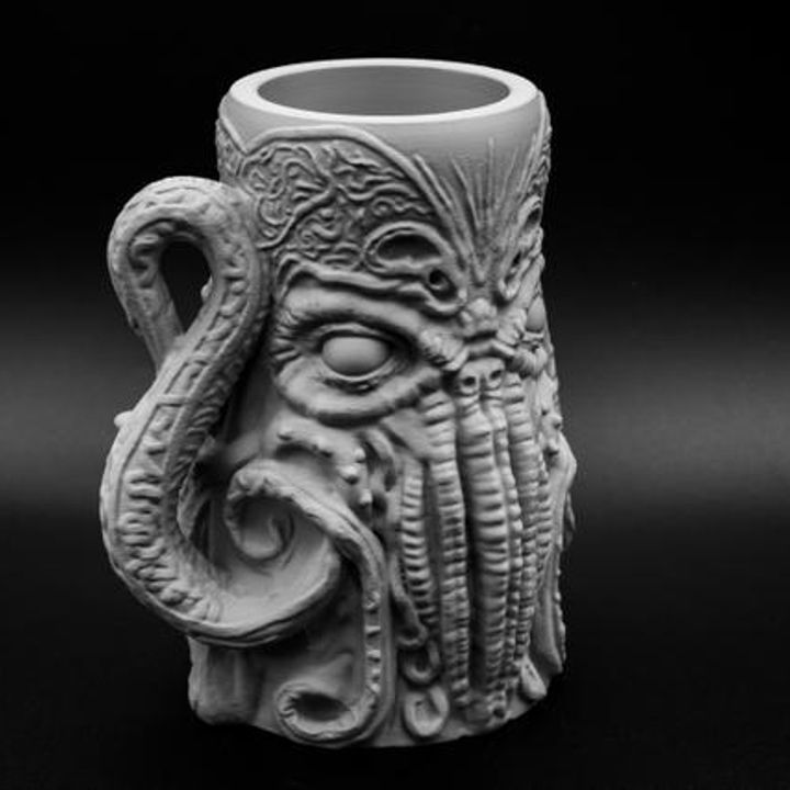 3D Printable Cthulhu Tiki Mug V2 by Lantern Lore
