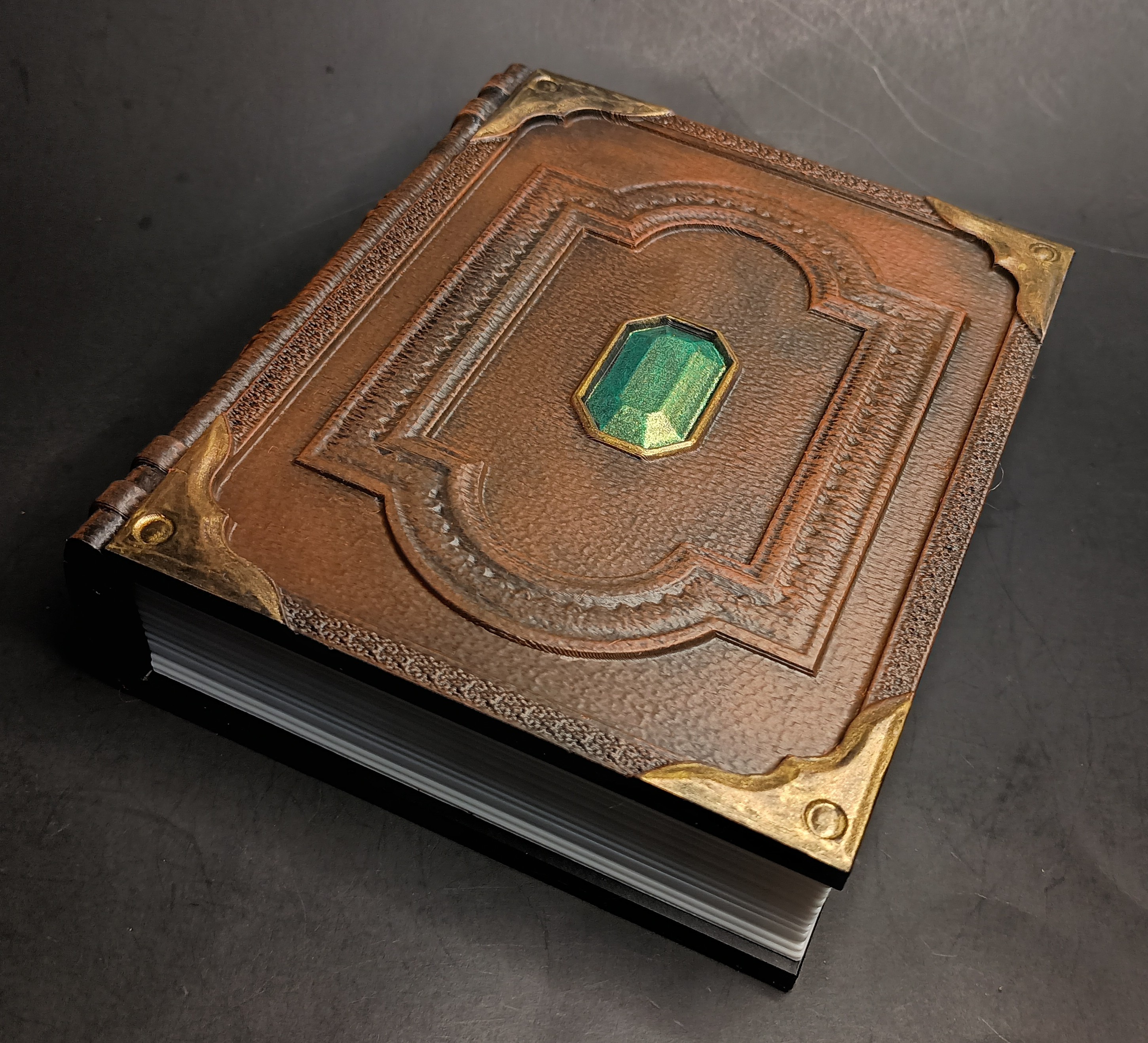 3D Printable Simple Spellbook Tome by FatesEnd