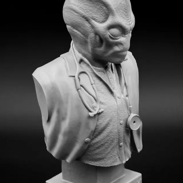 3D Printable Resident Alien Bust by Lantern Lore