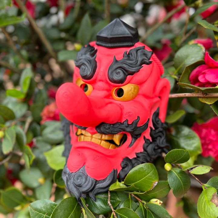 3D Printable Tengu Japanese mask by Golden Kaeru