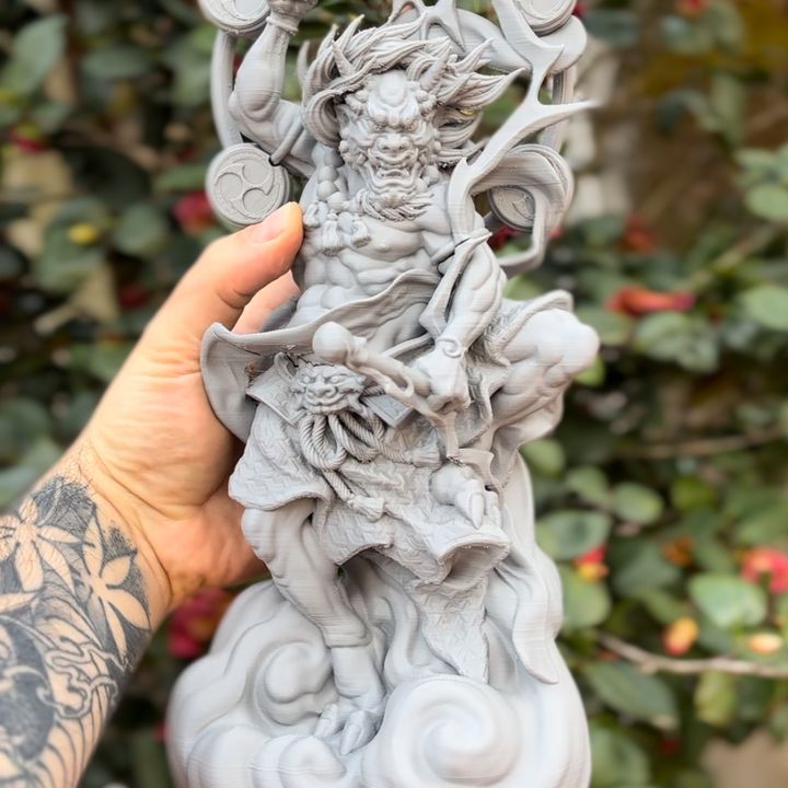 3D Printable Raijin sculpture by Golden Kaeru