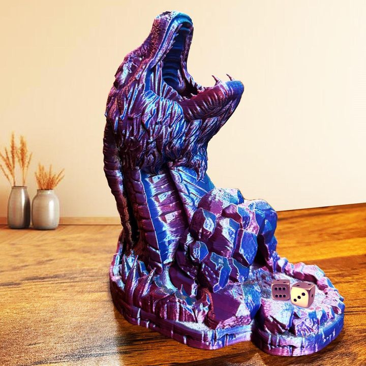 3D Printable 100 % Support Free - Epic Roll in Fantasy Cave - Legend ...